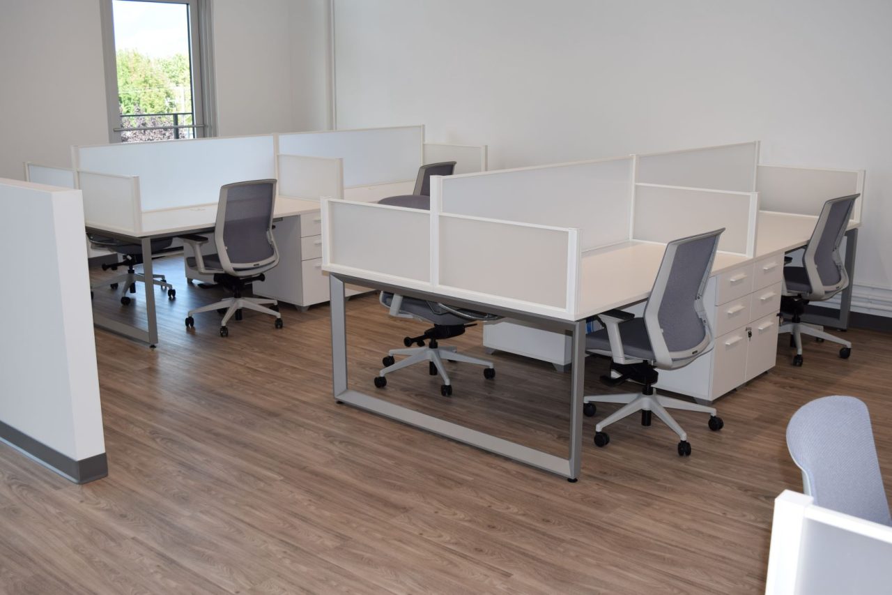 Transformative Solutions with Modern and Stylish Office Furniture